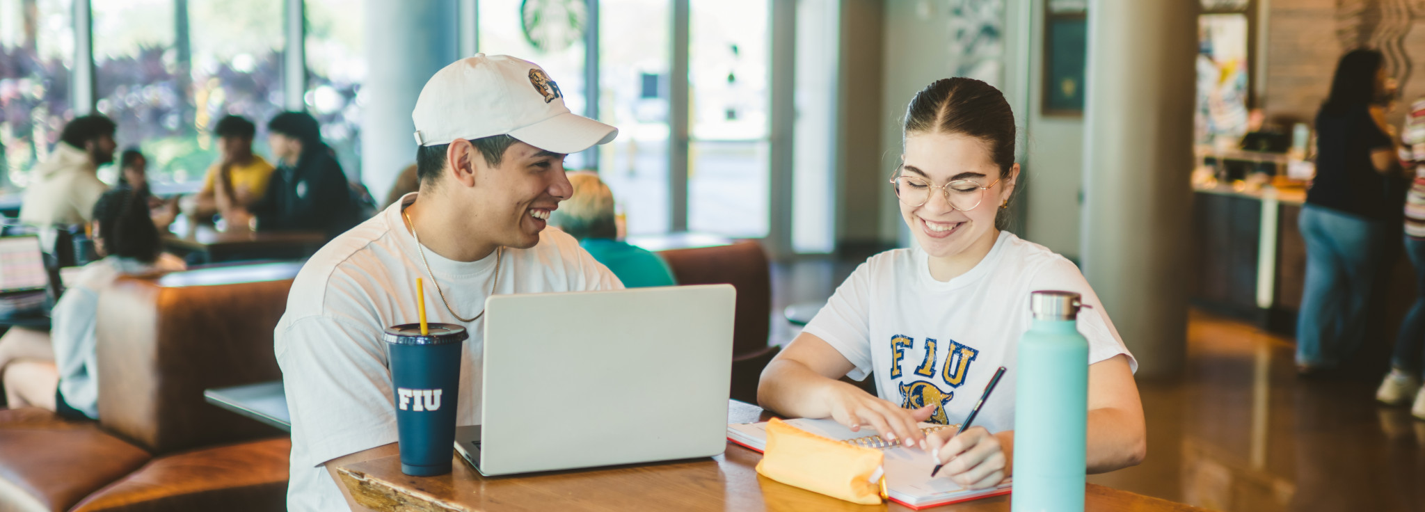 Transfer2Transfer Mentor Collective | FIU Transfer & Transition Services